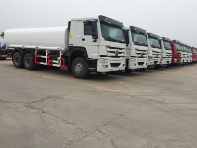 China SINOTRUK HOWO 28000L RHD Tanker Truck 8x4 6x4 Drive 12 Tyres for sale