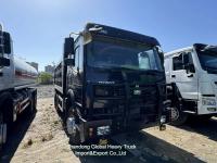 China Sinotruck HOWO 6X6 8X4 6X4 10 Wheels 12 Wheels Tipper Truck Dumping Truck Tipper Truck for sale