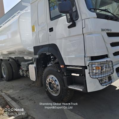 China Sinotruk HOWO 6X4 20000 L 25000 L Carry Cargos Oil Tanker Truck  Oil Fuel Tank Truck for sale