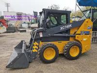 China XCMG XC740K Skid Steer Loader 1t Rated Load Compact Construction for sale