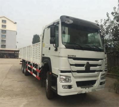 China SINOTRUK HOWO 6x4 Heavy Cargo Truck 336 Horsepower HW15710 Transmission for sale