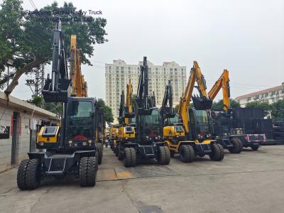 China 5tons Heavy Wheeled Excavator with 0.5~1.0m³ Bucket Capacity and 58-62 kW Engine Power for Urban Construction for sale