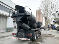 China 12 Cubic Capacity 6x4 Drive Mode Euro 2 Emission Standard Concrete Mixer Truck for Heavy Duty Construction for sale