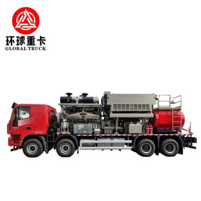 China HOWO Foton Ford 8×6 Drive Wheel Euro 6 Emission Standard Fracturing Sand Tanker Truck with 1697L/Min Maximum Plunger Pump Displacement for sale