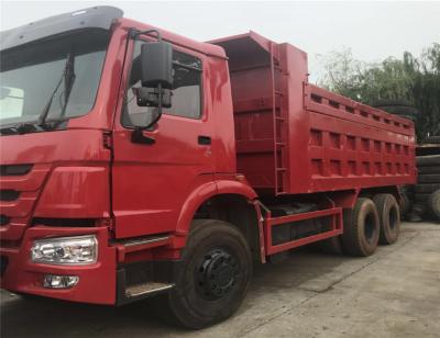 China RHD Driving 30 Ton Dump Truck , Euro 2 Sinotruk 6x4 Howo Tipper Two Seats for sale