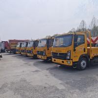 China HOWO 4×2 Diesel Engine Crash Cushion Truck with Hydraulic Control System and Modular Energy-Absorbing Design for Highway Safety for sale
