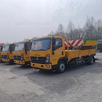 China HOWO 4×2 Crash Cushion Truck with High-performance Energy Absorption and Modular Replacement Design for Highway Safety for sale