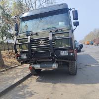 China HOWO 6x6 Fuel Tank Truck with 6x6 All-Wheel Drive, 15,000L - 25,000L Capacity, and SINOTRUK Diesel Engine for Off-Road Fuel Transportation for sale