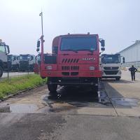 China Shantui 6×4 Water Tank Truck with 20,000L - 35,000L Capacity and High-Strength Carbon Steel Tank for Mining for sale