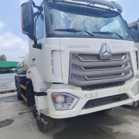 China HOWO NX 6×4 CNG Fuel Tank Truck with 400HP Engine and 30,000L Capacity for Diesel and Petrol Transport for sale