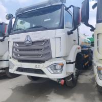 China HOWO NX 6×4 CNG Fuel Tank Truck with 400HP Engine and 25,000L Capacity for Fuel Distribution for sale
