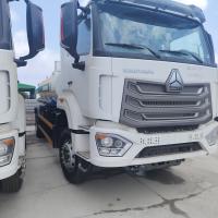 China HOWO NX 6×4 CNG Fuel Tank Truck with 400HP Engine and 20T Payload for Diesel and Petrol Transportation for sale