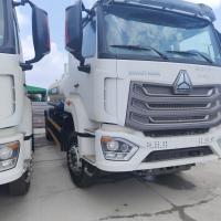 China HOWO NX 6×4 CNG Fuel Tank Truck with 400HP Engine and 20T Payload for Diesel and Petrol Transportation for sale