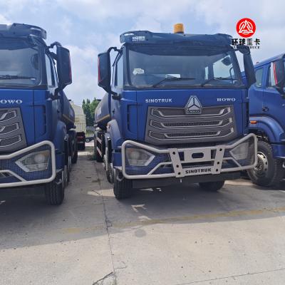 China HOWO NX 8x4 30000L Fuel Tank Truck Heavy Duty Diesel Bowser Truck for Ghana Market for sale
