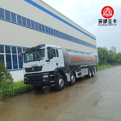 China شاحنة صهريج وقود HOWO TX 8×4 – شاحنة نقل وتوزيع الوقود الثقيلة من SINOTRUK for sale