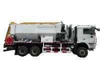 China New SHACMAN 6×4 Bulk Emulsion Mixing and Charging Truck with 300 kg/min Efficiency and 8-23 m Telescopic Hose Arm for sale