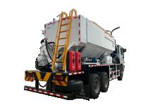 China New SHACMAN 6×4 Bulk Emulsion Mixing and Charging Truck with 300 kg/min Efficiency and 8-23 m Telescopic Hose Arm for sale