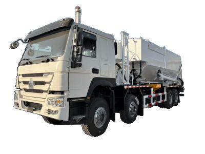 China 32 Ton 8×4 Bulk Emulsion Mixing and Charging Truck with 8-23 m Telescopic Hose Arm and 300 kg/min Charging Efficiency for Mining for sale