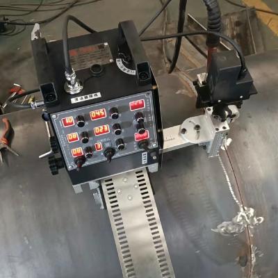 China Straight and Flexible Track Tank Welding Machine with 1 Welding Speed 0-1650 mm/Min for sale