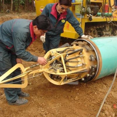 China Pneumatic Internal Pipeline Clamp Machine with Durable Construction for sale