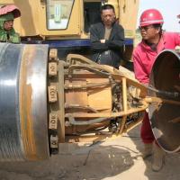 China Pneumatic Control Large Expansion Force Pipeline Internal Clamp Machine for sale