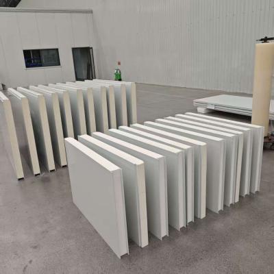 China High Strength PU Sandwich Panel with Airtightness/Watertightness and Thermal Insulation for Roofing and Construction for sale