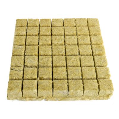 China 200x200x200mm Agricultural Rock Wool Planting Blocks with Hydrophobic Surface for Soilless Farming and Heat Insulation for sale