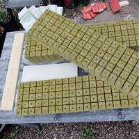 China 200x200x200mm Agricultural Rock Wool Planting Blocks with Hydrophobic Surface for Soilless Farming and Heat Insulation for sale