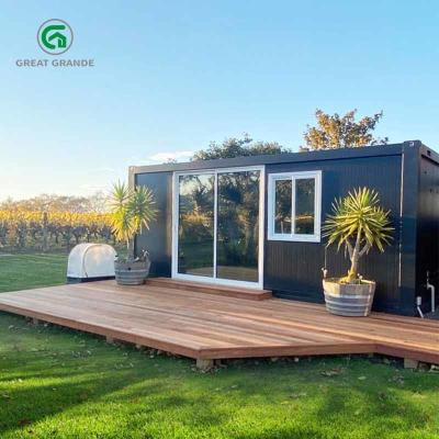 China 20Foot Foldable Expandable Prefab House Container For Postwar Disaster Reconstruction for sale