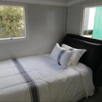China Custom Expandable Container House Portable Office Site Shed for sale