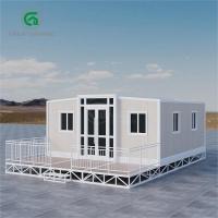 China Standard Size 40FT Portable Foldable House with Sandwich Panel Wall for sale