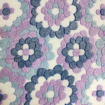 China Bedding Blanket Flannel Fleece Fabric 280 gsm Printed Winter Cut Flowers for sale