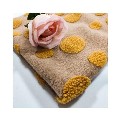 China 100% Polyester Sherpa Fleece Fabric Yarn Dyed For Clothing Printing for sale