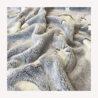 China Dark Luminous 230gsm Flannel Fleece Fabric For Sofa Bed Blanket for sale