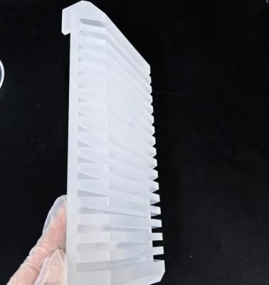 China Customized Opaque Fused Quartz Substrate Frosted Quartz Board for Photovoltaic Cutting for sale