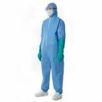 China CE Standard Disposable Protective Suit Durable Eco Friendly For Isolate Dust for sale