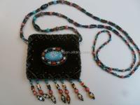 China Factory custom Beaded Velvet Purse Pouch with elaborate beads, Hand Made Beaded Velvet Coin Purses, Velvet Porceleain Bead Pouch for sale