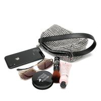 China Factory Wholesale Mini Rhinestone Pouch Bag, Crystal Glitter Evening Handbag, Chain Mesh Rhinestone Clutch Shoulder Cross Bag for sale