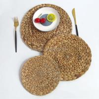 China Factory wholesale&custom Woven Placemats Round Table Mats Placemats Water Hyacinth Weave Placemat Heat Insulation Resistant Mats for sale