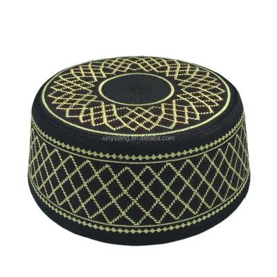 China Factory Wholesale Muslim Kufi Hat Islam Prayer Headware Men Skull Cap Ramadan Eid Gift, Macrame Kufi Hats - Mesh Muslim Hats for sale