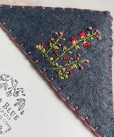 China Factory wholesale Personalized Hand Embroidered Corner Bookmark, Hand Stitched Felt Corner Letter Bookmark Cute Flower Book Mark for sale