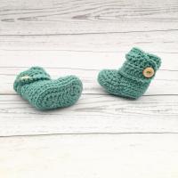 China Factory Hand crochet baby shoes wholesale cute handmade crochet knitting baby shoes flower crochet baby girl shoes for sale
