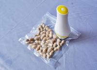 China FCC 4W Handheld Vacuum Packaging Sealer for Home Food with -75Kpa Pressure for sale