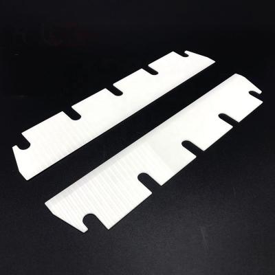 China Automotive Precision Zirconia Ceramic Blade 6.02 g/cm3 Density 800 MPa Bending Strength for sale