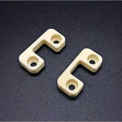 China High Temperature 96 Al2o3 Ceramic Insulators Cylinder Media 3.7g Cm3 for sale