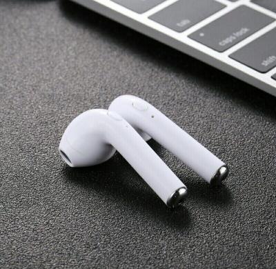 China Waterproof Airpods Wireless Earphones 4 - 5 Hours Talking Time Comfortable Wearing for sale
