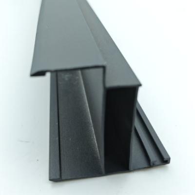 China Powder-coated aluminum profiles for extruded window frames, sliding doors, and windows – available in powder coating, anodizing, or electronic finishing options. for sale