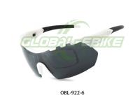 China Adjustable TR90 Cycling Glasses with UV Protection Lenses and Wraparound Frame Shape for sale