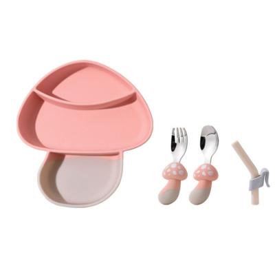 China ISO9001 Approved Silicone Baby Feeding Set Plate Mushroom Carrot Shape BPA Free for sale