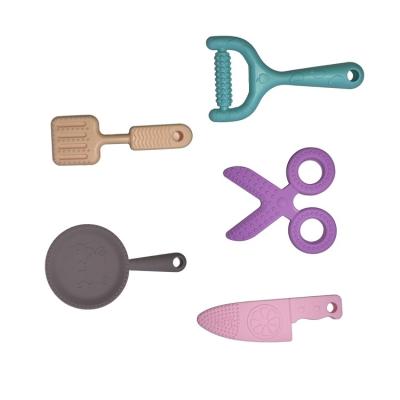 China 5 Piece Non Toxic Baby Teether Silicone BPA Free Customized Color for sale